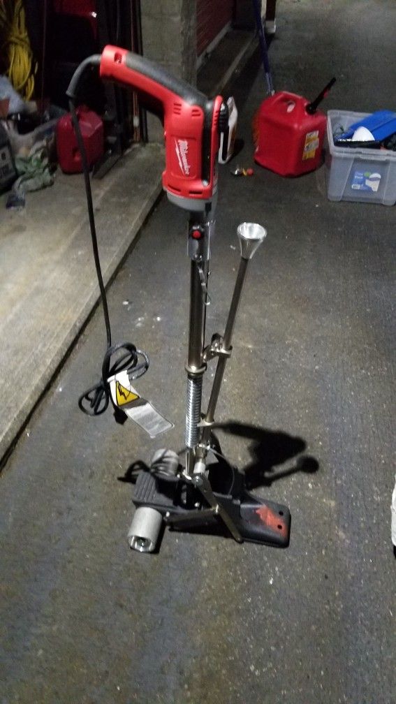 Accutrac Fastening Roofing tool for Sale in Auburn, WA - OfferUp
