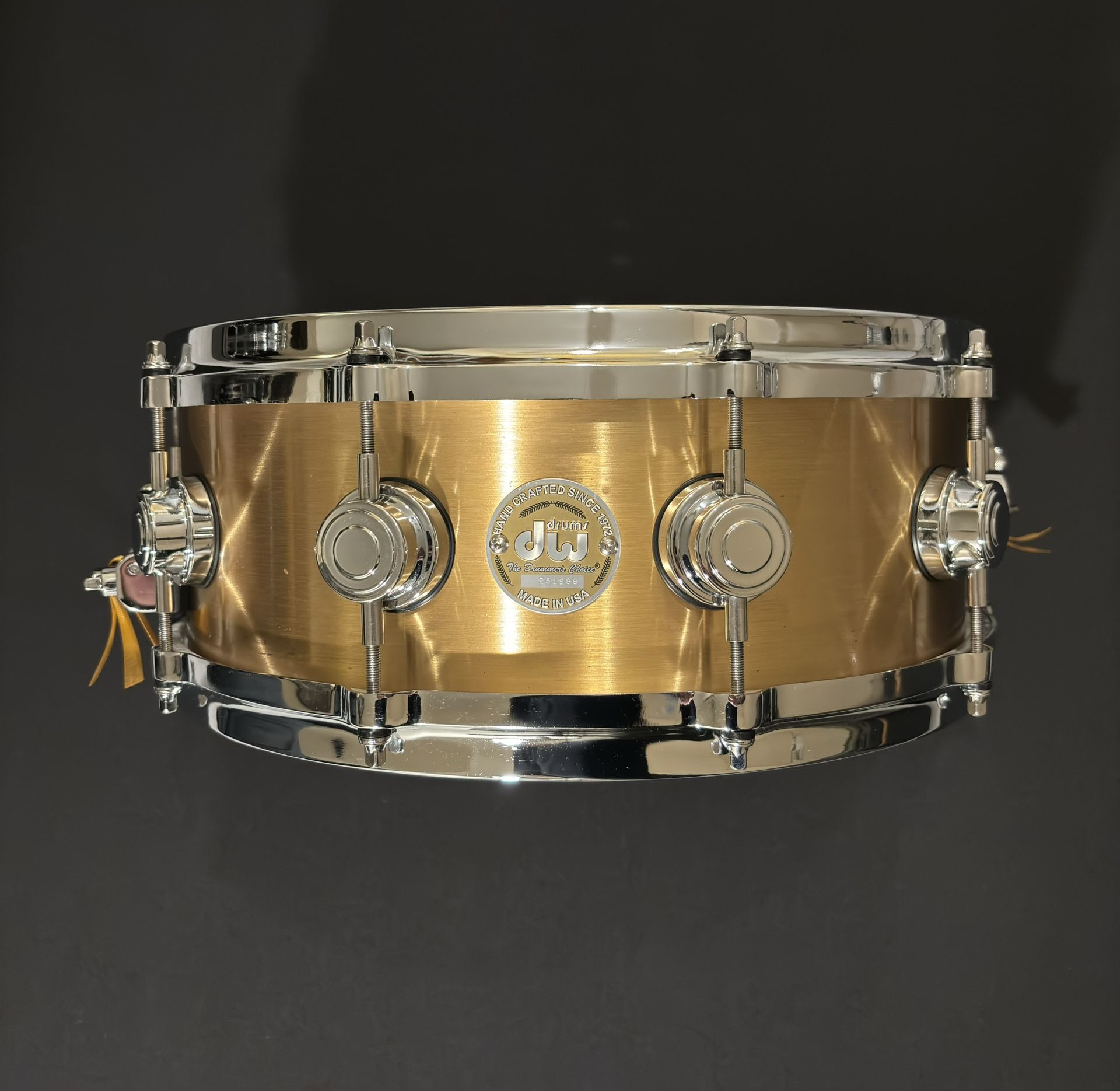 DW 5”x 14” Collector’s Cast Bronze Snare Drum 2005 for Sale in Los ...