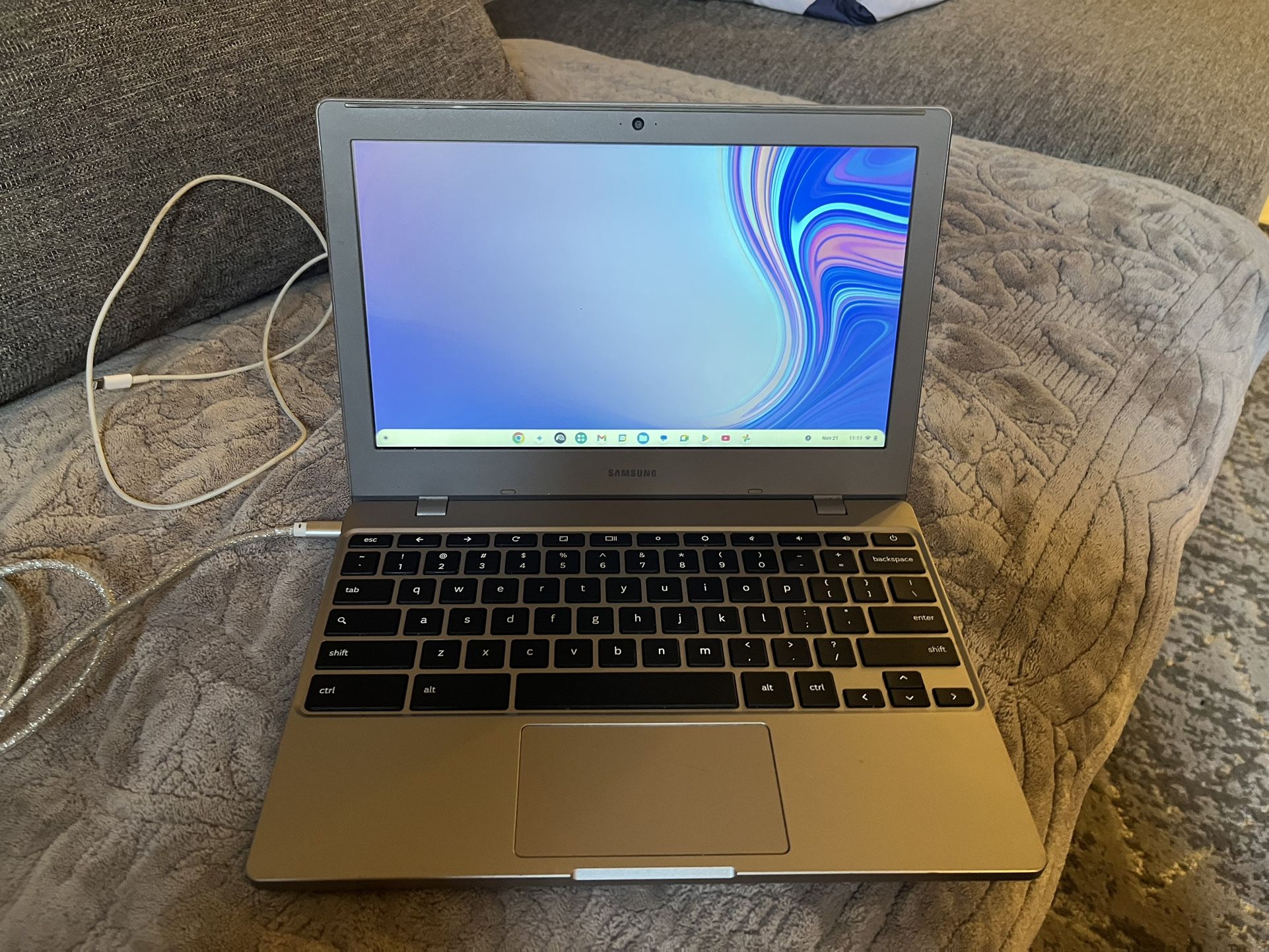 Nice New Clean Chrome Laptop for Sale in Brea, CA - OfferUp