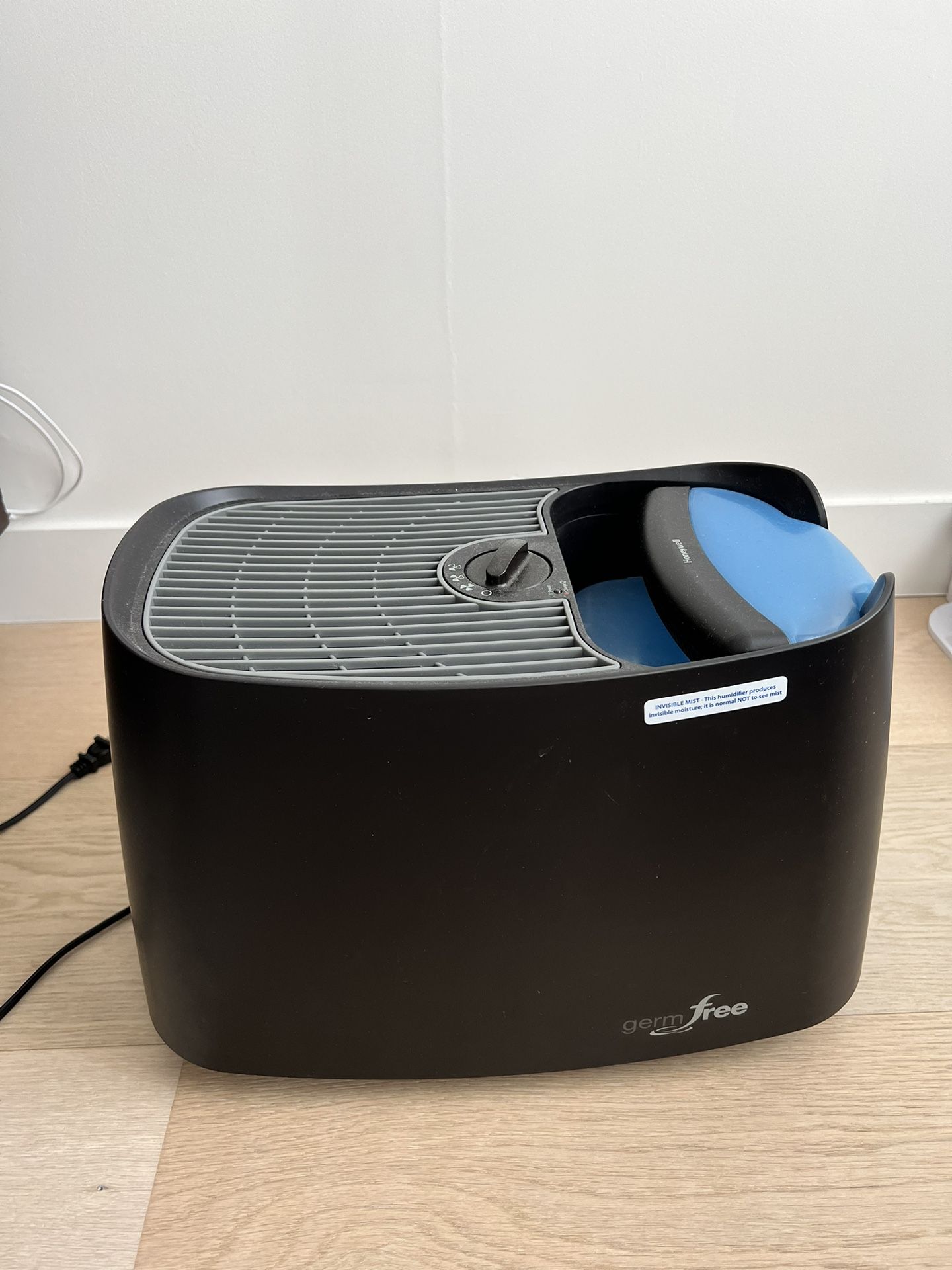 Honeywell Cool Moisture Humidifier for Sale in New York, NY - OfferUp