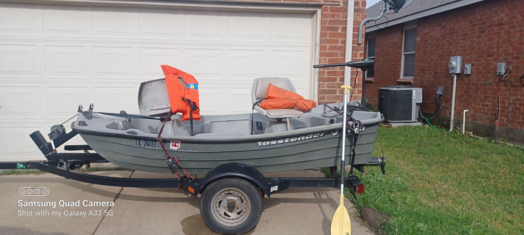 Basstender Fishing Boat for Sale in Mesquite, TX - OfferUp