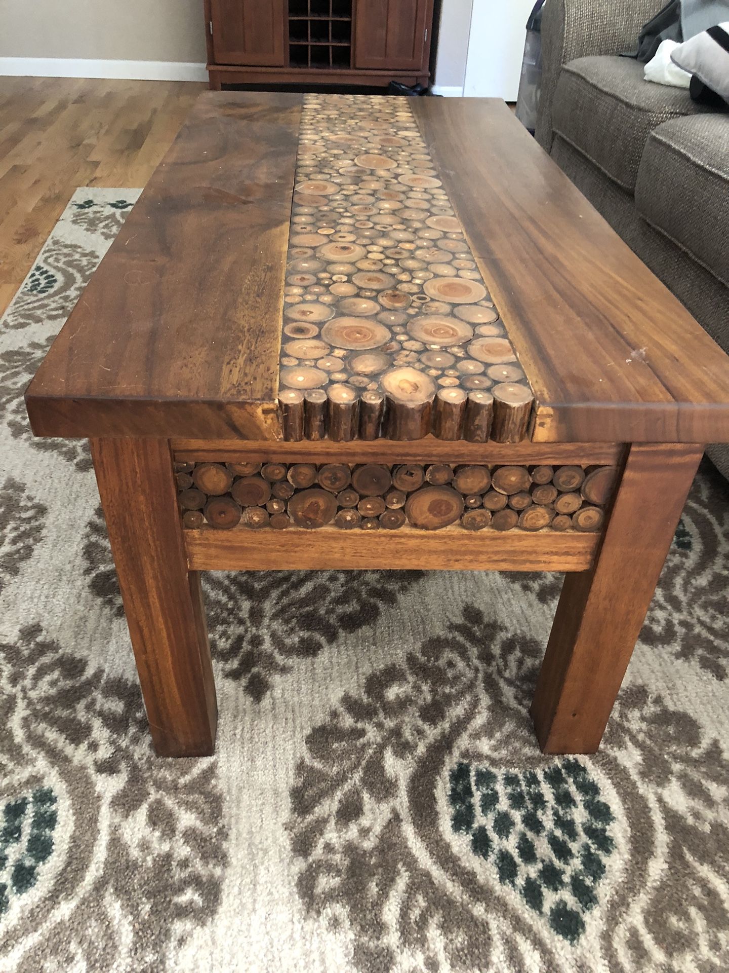 Coffee Table With Matching Side Table for Sale in Tacoma, WA - OfferUp