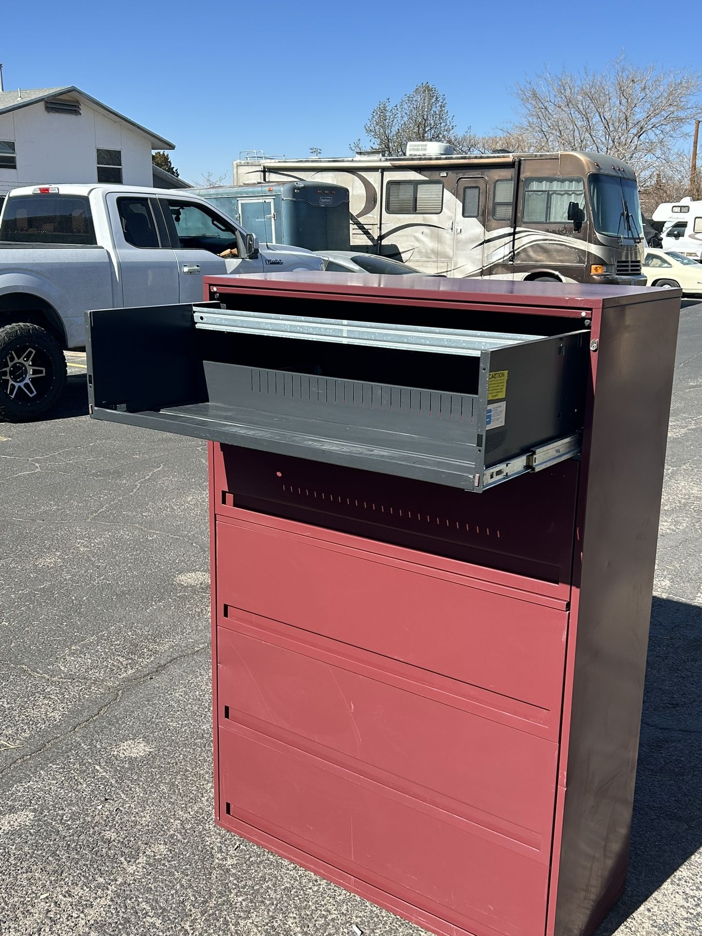 5 Drawer Metal File/Tool/Storage Cabinet- $65 Firm for Sale in El Paso ...
