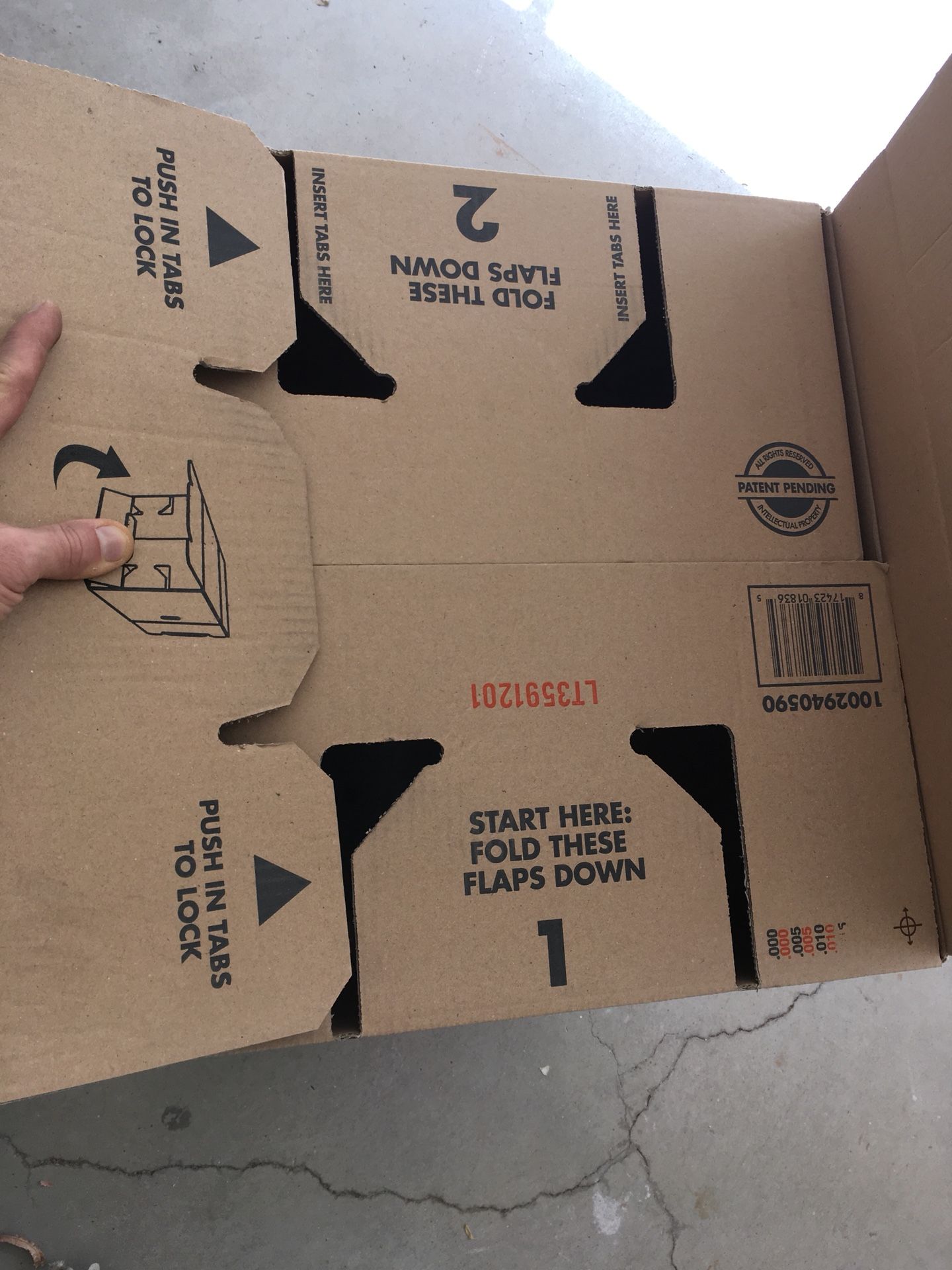 Home Depot Tapeless Moving Boxes 18x18x16 for Sale in Mesa, AZ - OfferUp