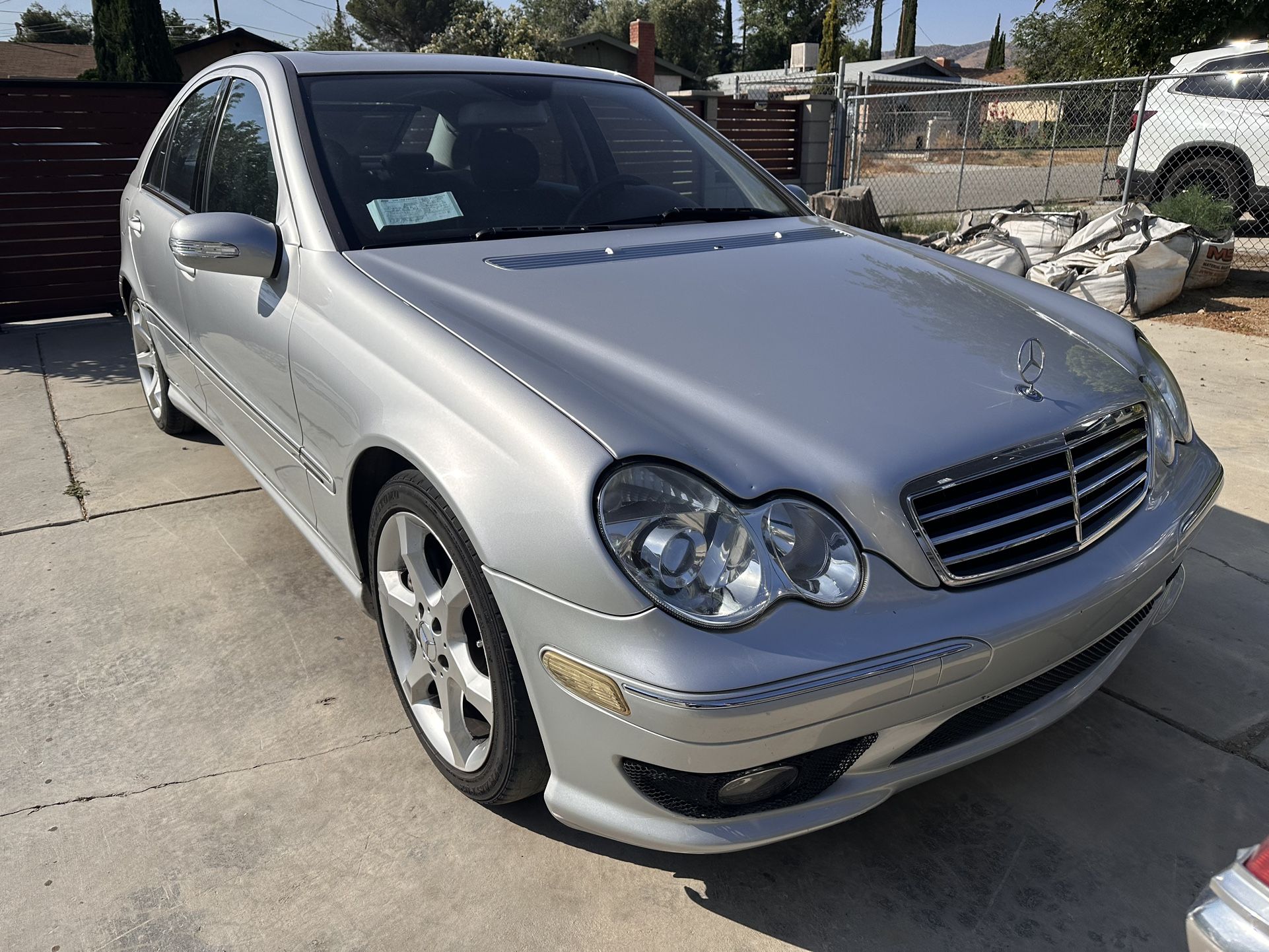 2007 Mercedes-Benz C-Class for Sale in Juniper Hills, CA - OfferUp