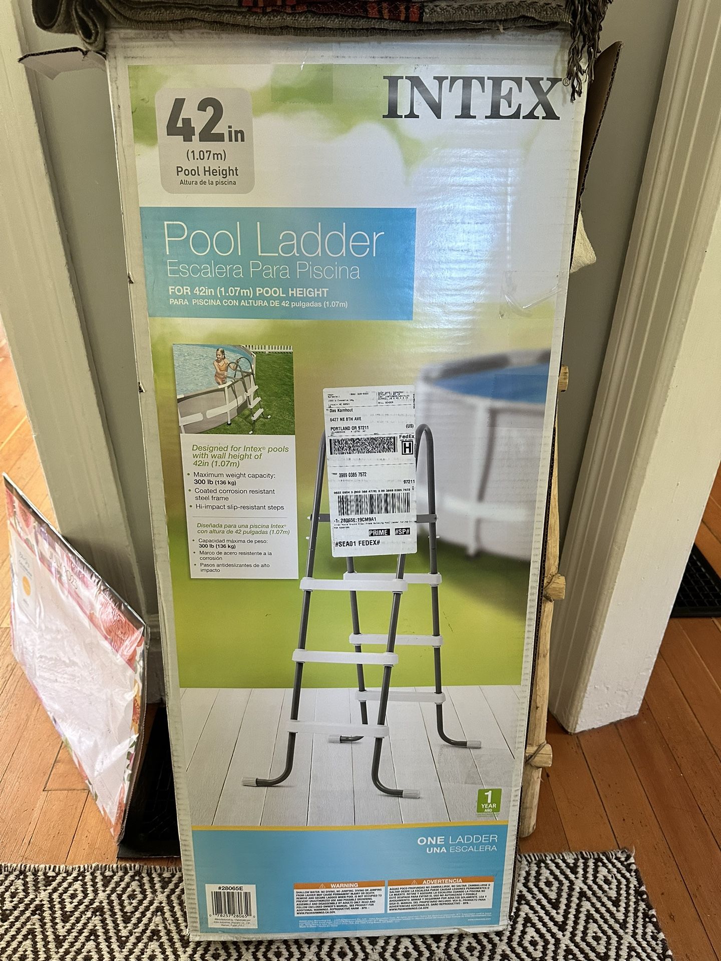 Intex 42” Pool ladder for Sale in Portland, OR - OfferUp