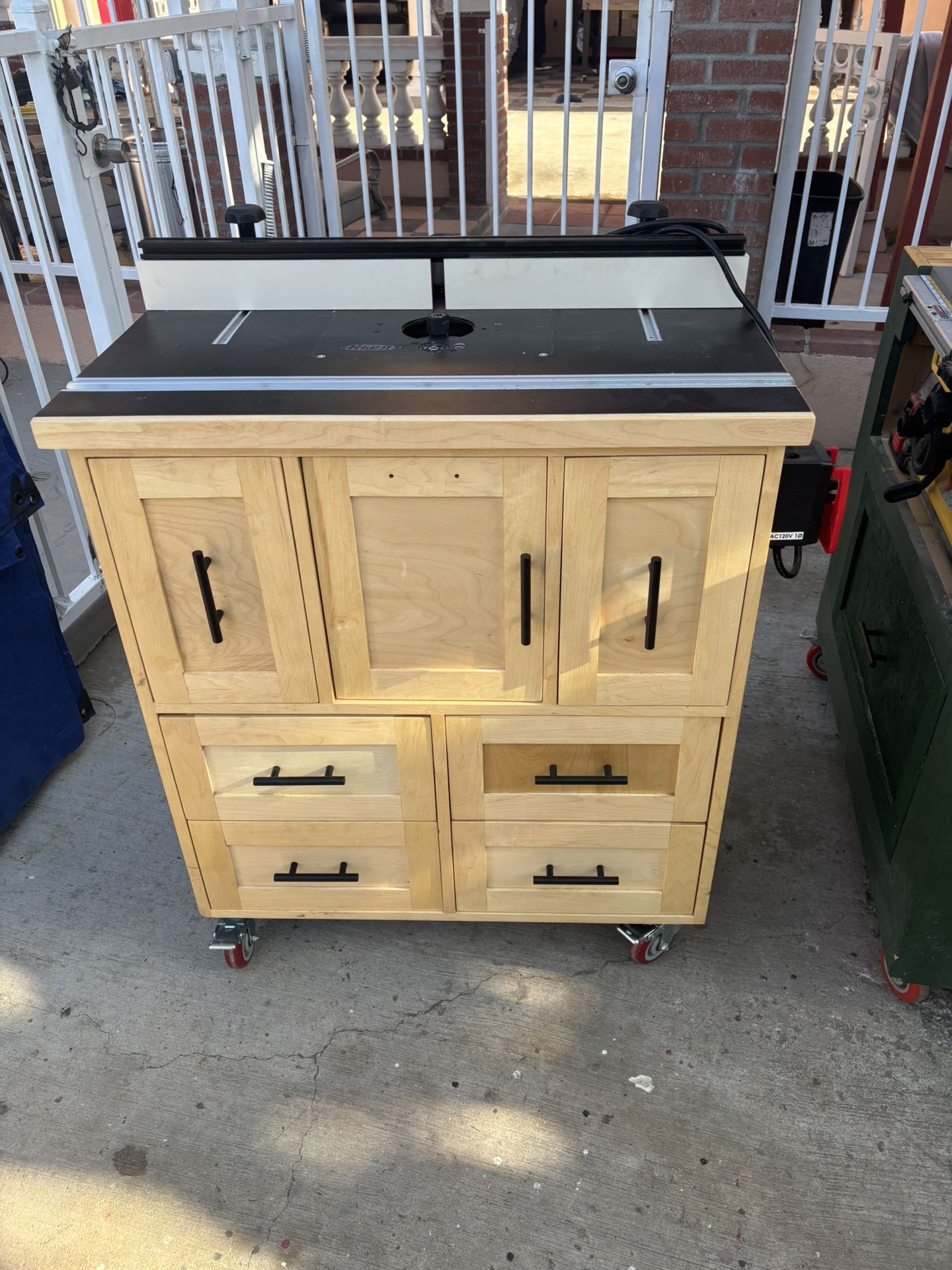 Router Table for Sale in Lincoln Acres, CA - OfferUp