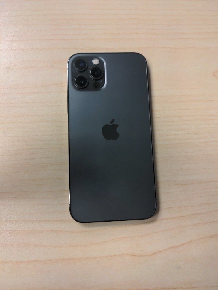 IPhone 12 Pro | Black 128GB Unlocked All Carriers | Great Condition for ...