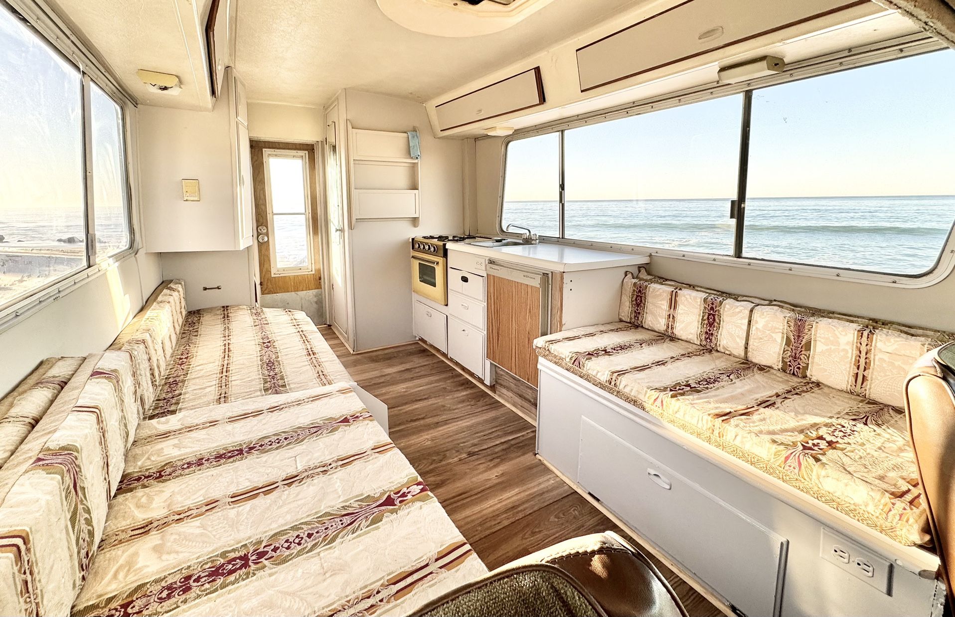 1972 Dodge Sportsman Balboa Motorhome for Sale in Carlsbad, CA - OfferUp