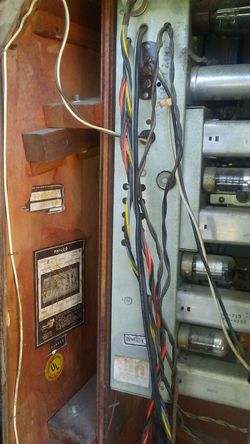 Philco model 46-1213 radio-phonograph console for Sale in Bakersfield ...