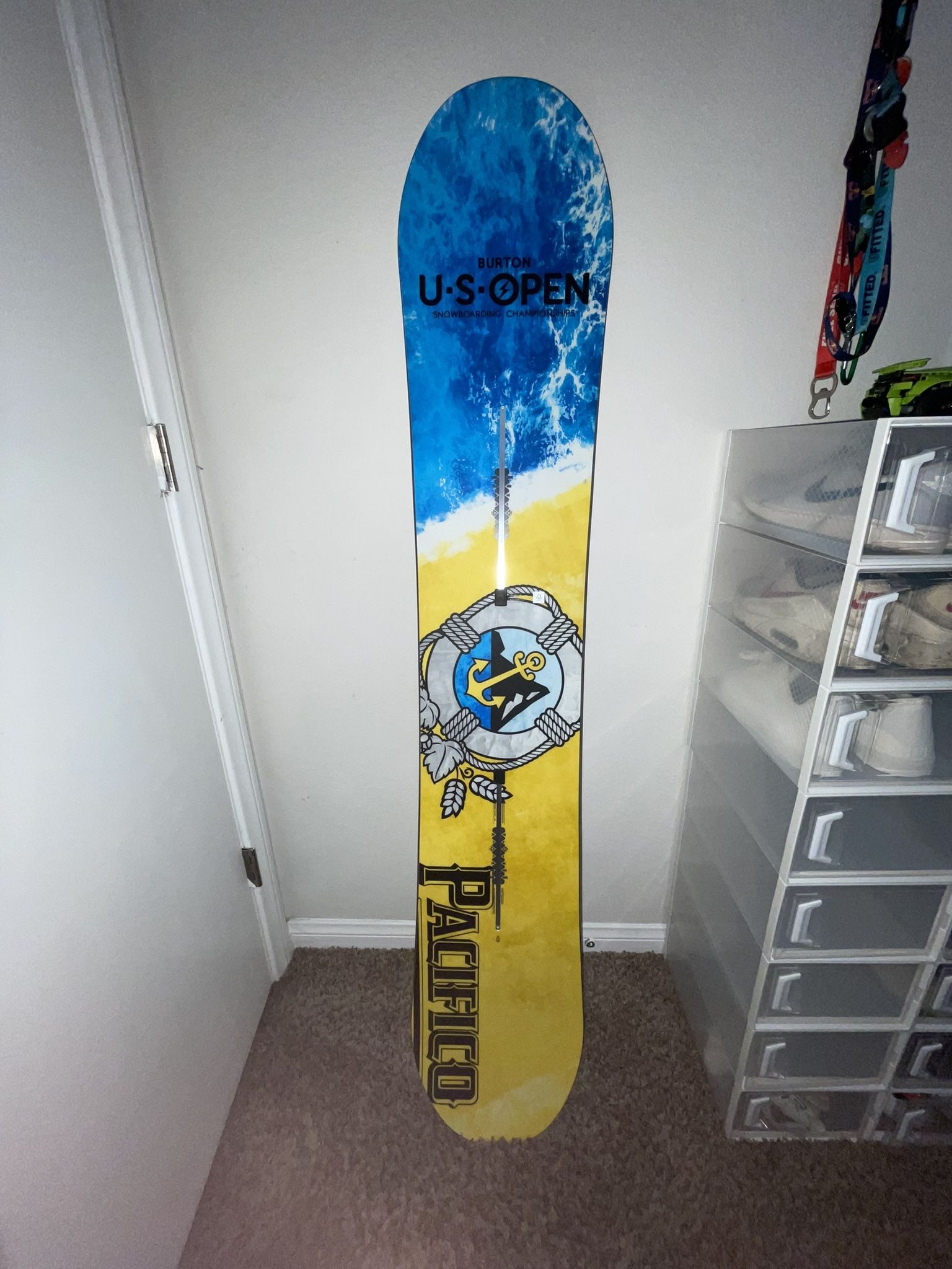 Limited Edition Burton x Pacifico Process Camber Snowboard Limited Edition Burton x Pacifico Process Camber Snowboard