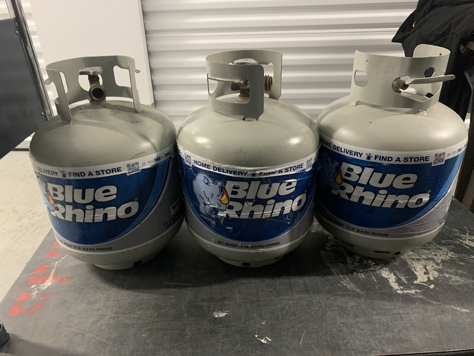 EMPTY 15lb PROPANE TANKS for Sale in Edmonds, WA - OfferUp