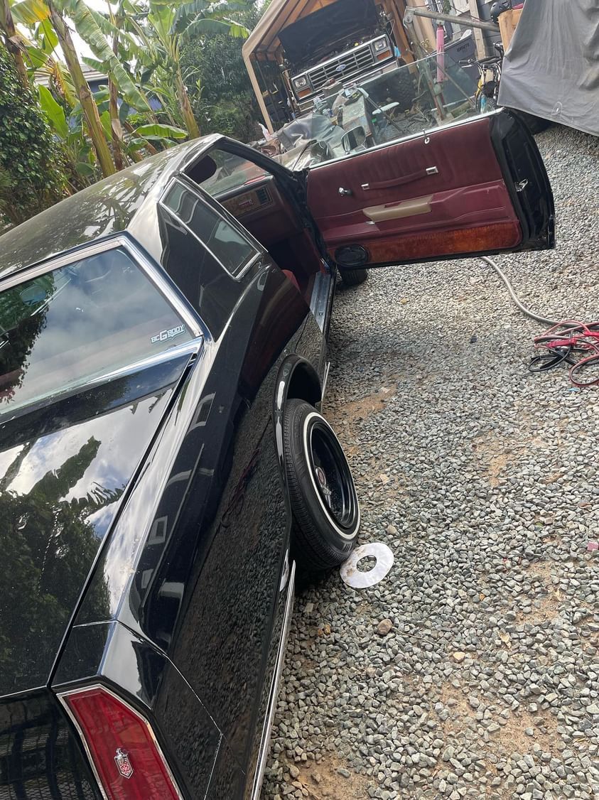 1982 Chevy Monte Carlo Lowrider G Body for Sale in San Diego, CA - OfferUp