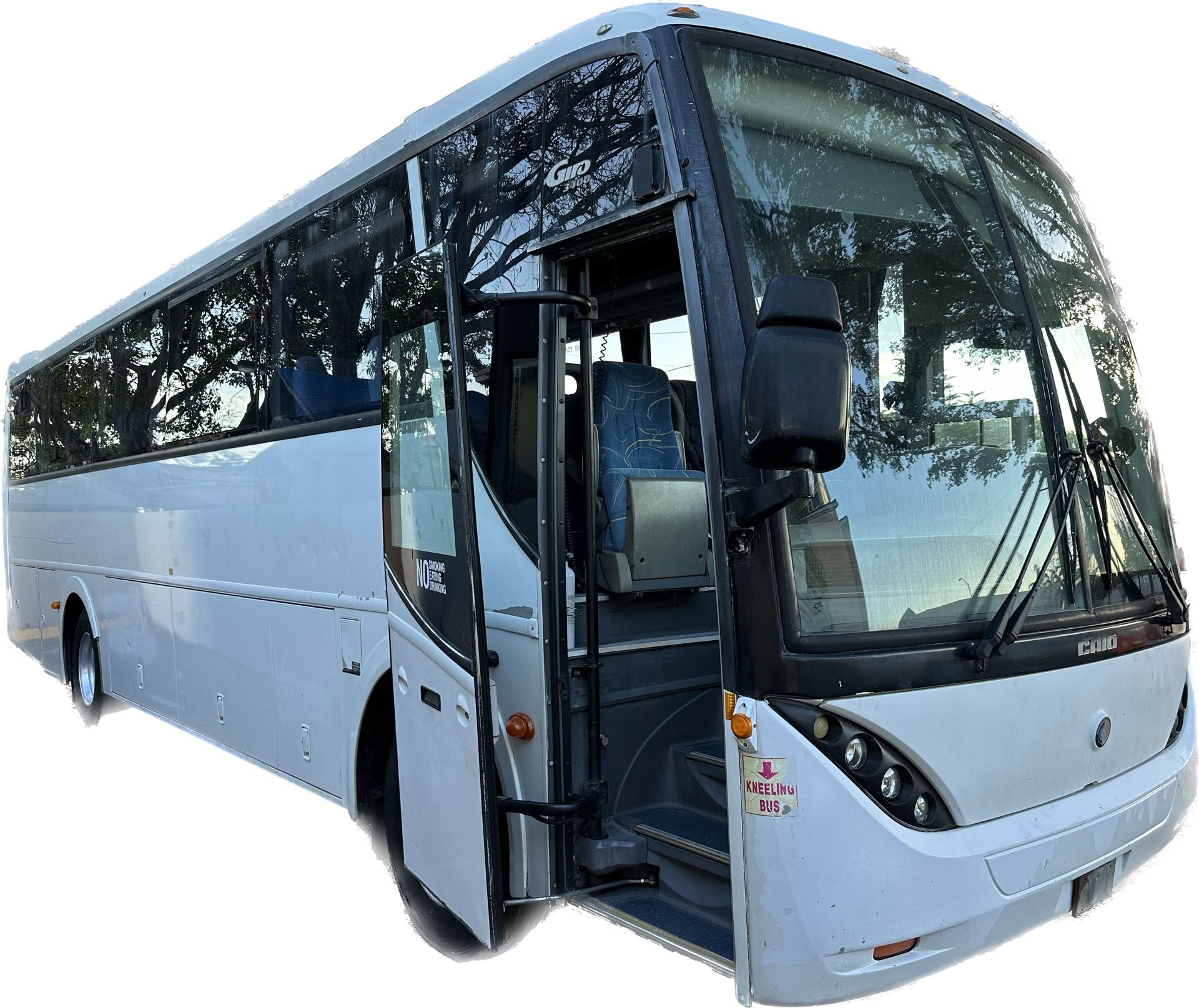 2008 Freightliner CAIO Bus 39 Seats Cummins 6.7 W/Allison 400. 167,000 ...