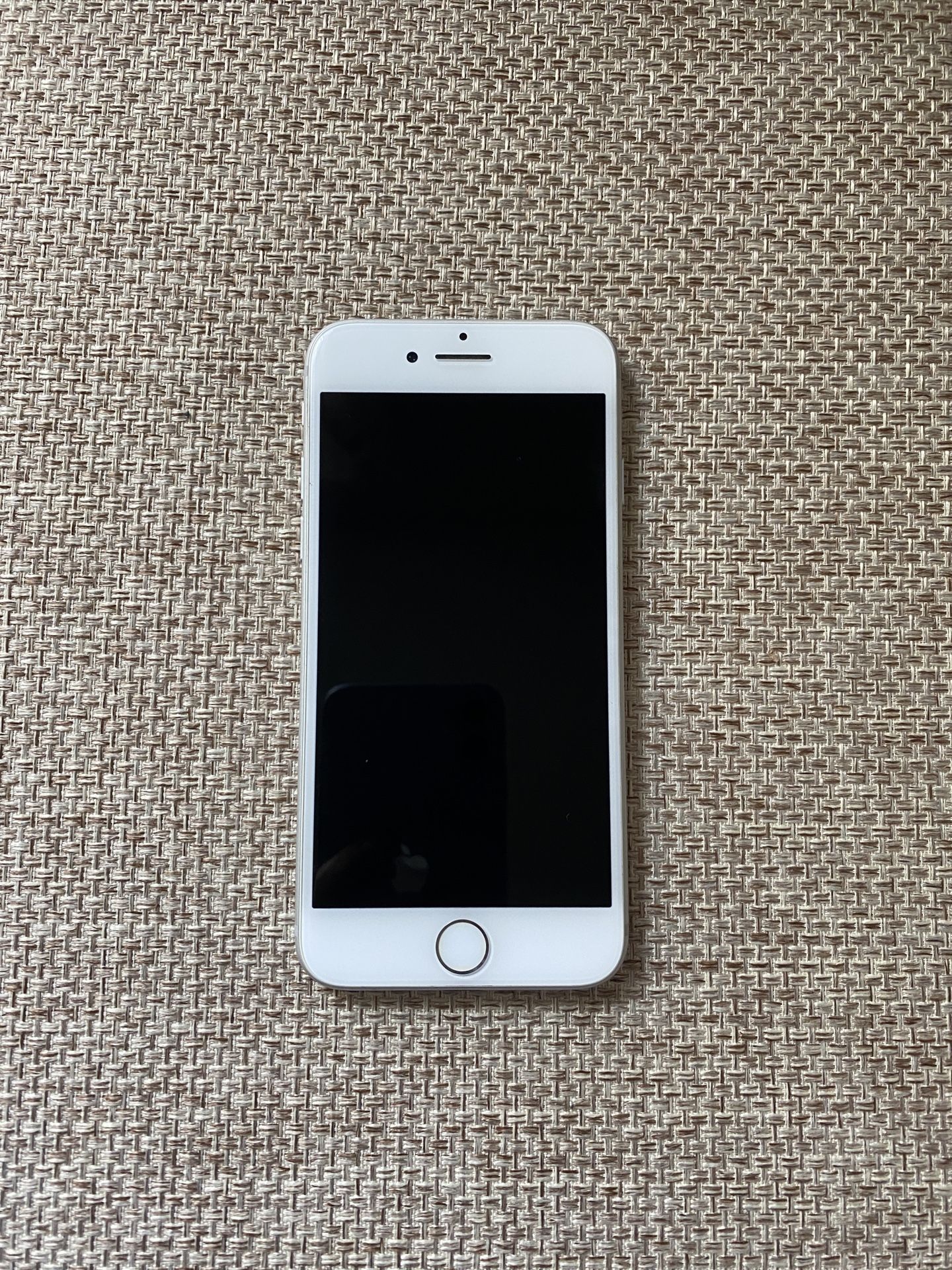 iPhone 7 White for Verizon (Shipping Only) for Sale in Artesia, CA ...