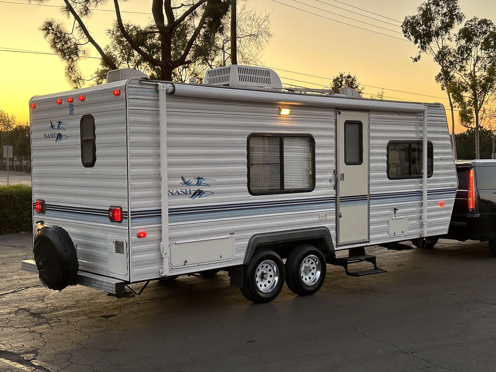 2000 Northwood Mfg Nash for Sale in Riverside, CA - OfferUp
