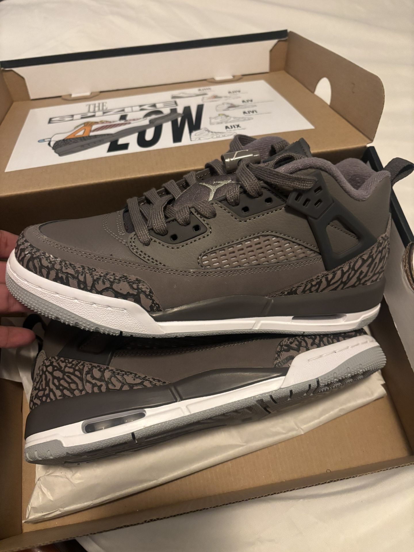 New in Box JORDAN SPIZIKE LOW for Sale in Imperial Beach, CA - OfferUp