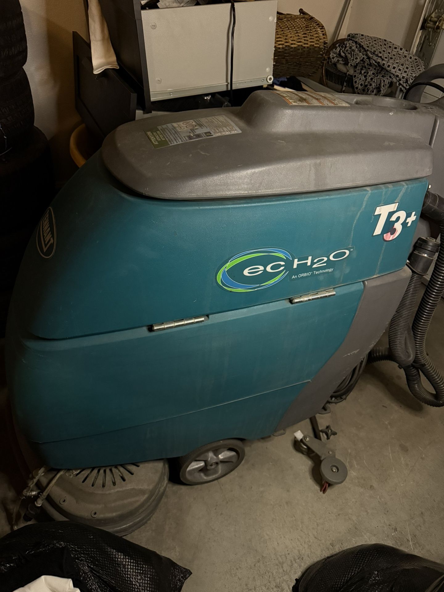 Tennant T3 Walk Behind Floor Scrubber for Sale in Las Vegas, NV - OfferUp