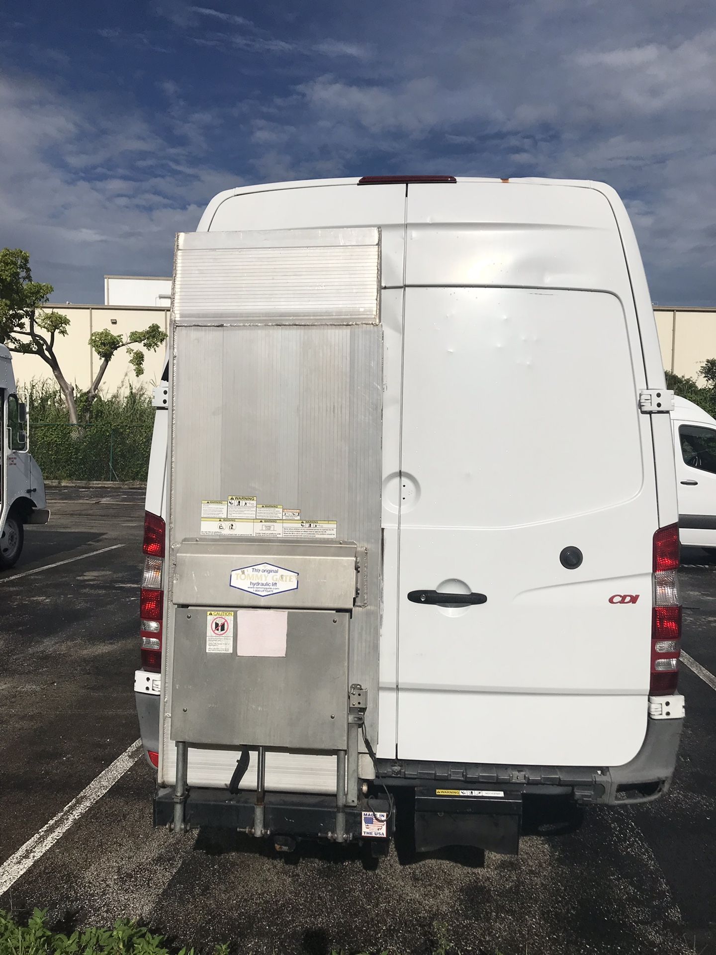 2013 freightliner sprinter van Dually with lift gate for Sale in ...