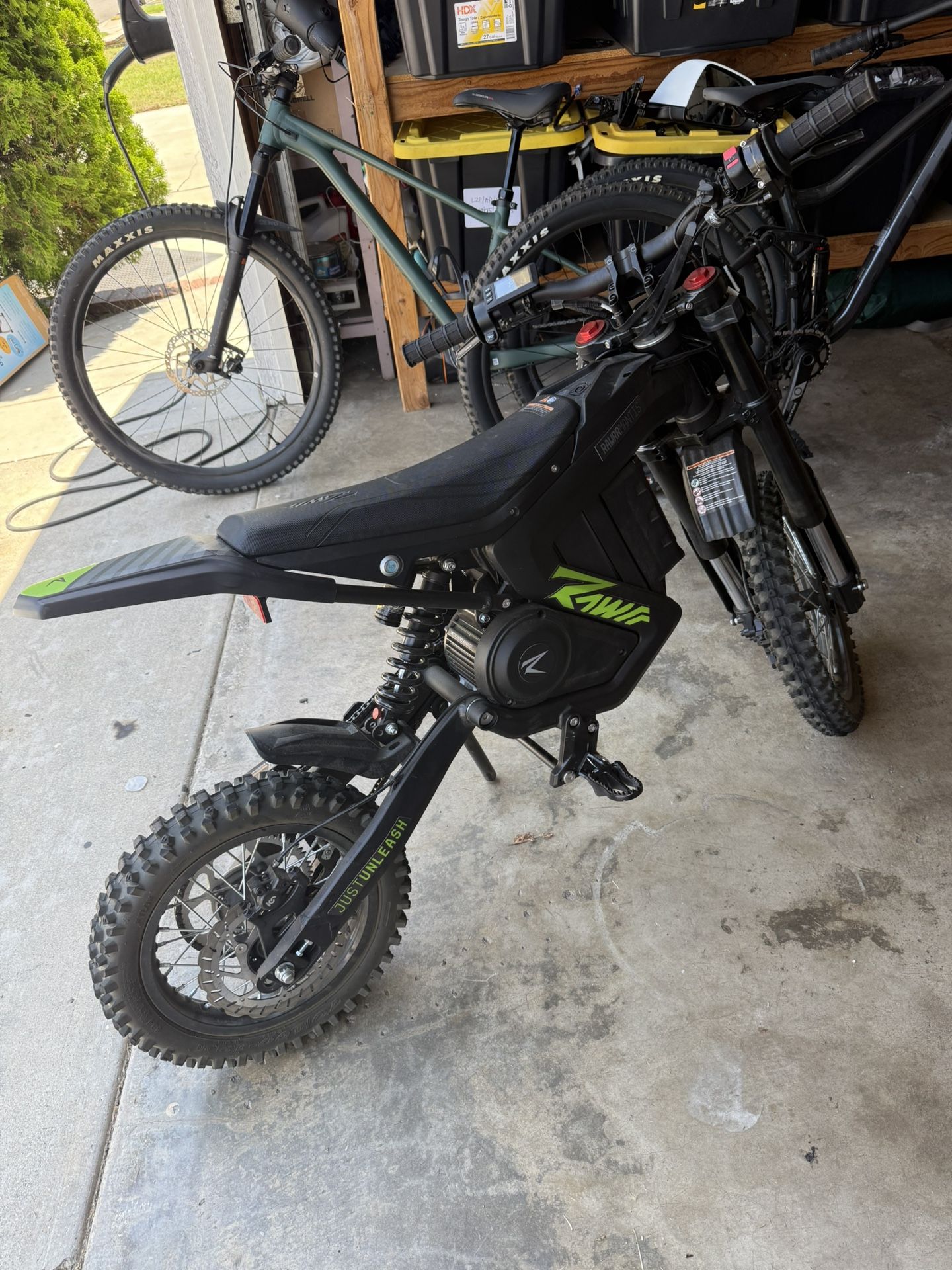 2025 Mini mantis R17 Electric dirtbike for Sale in Fontana, CA - OfferUp