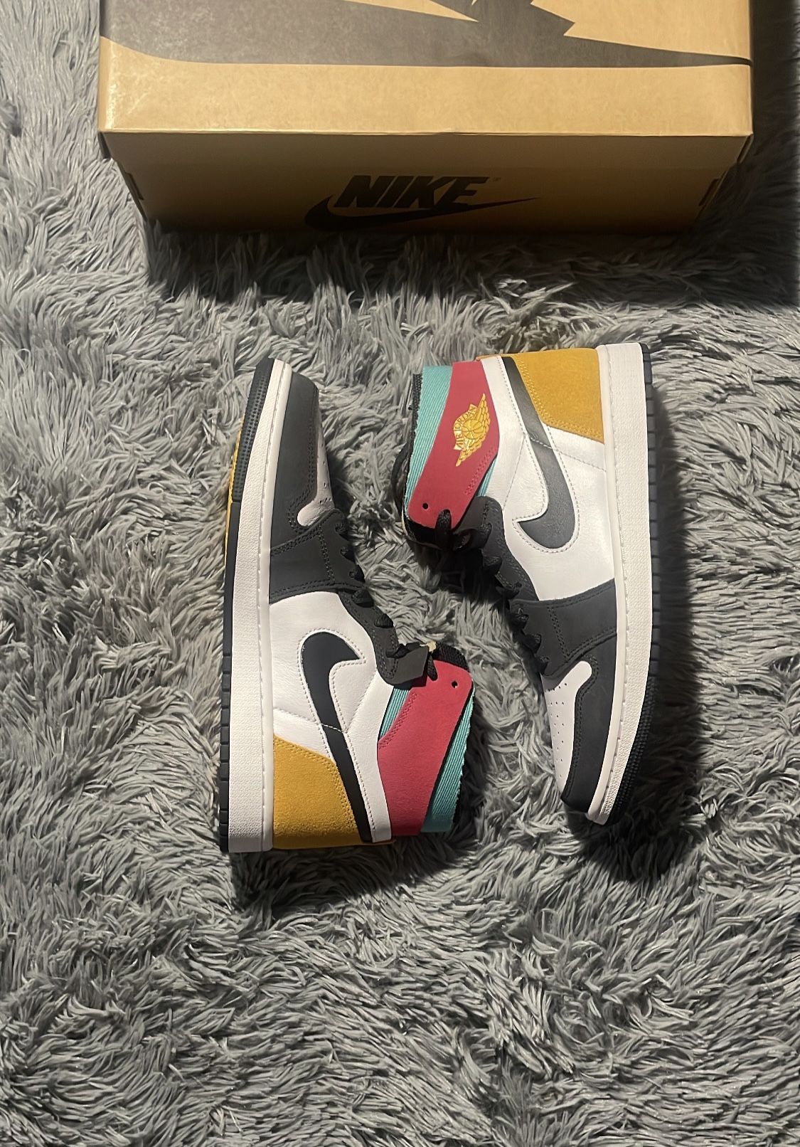 Jordan 1s Zoom for Sale in Lakewood, CA - OfferUp