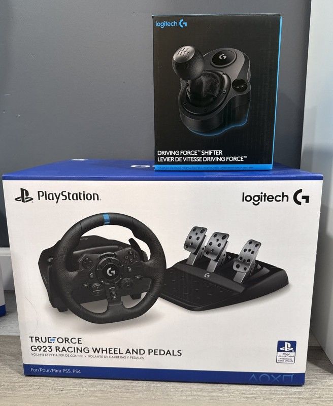 Logitech G923 Racing Wheel and Pedals - Black + Logitech Driving Force ...