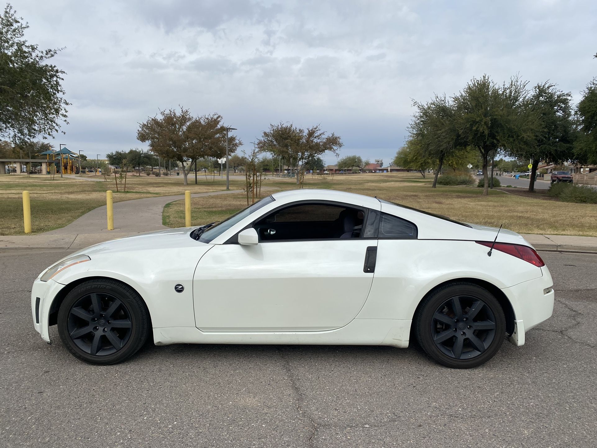 2005 Nissan 350z for Sale in Phoenix, AZ - OfferUp