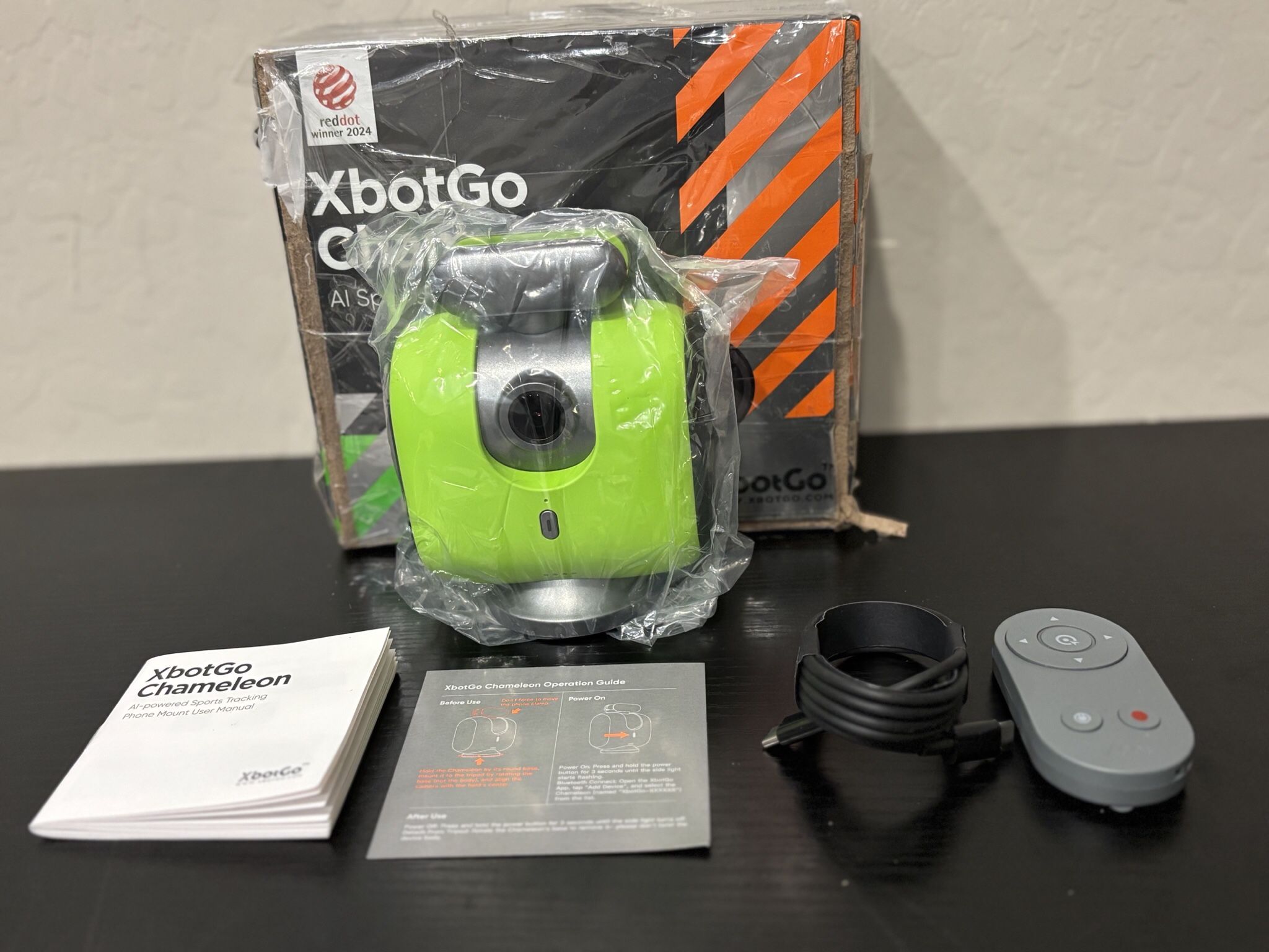 XbotGo Chameleon AI Auto Sports Action Camera - 4K 60FPS Soccer Camera ...