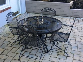 Vintage Sunbeam Wrought Iron Rocker Metal Chairs and Patio Table Set for Sale in Montgomery NJ OfferUp