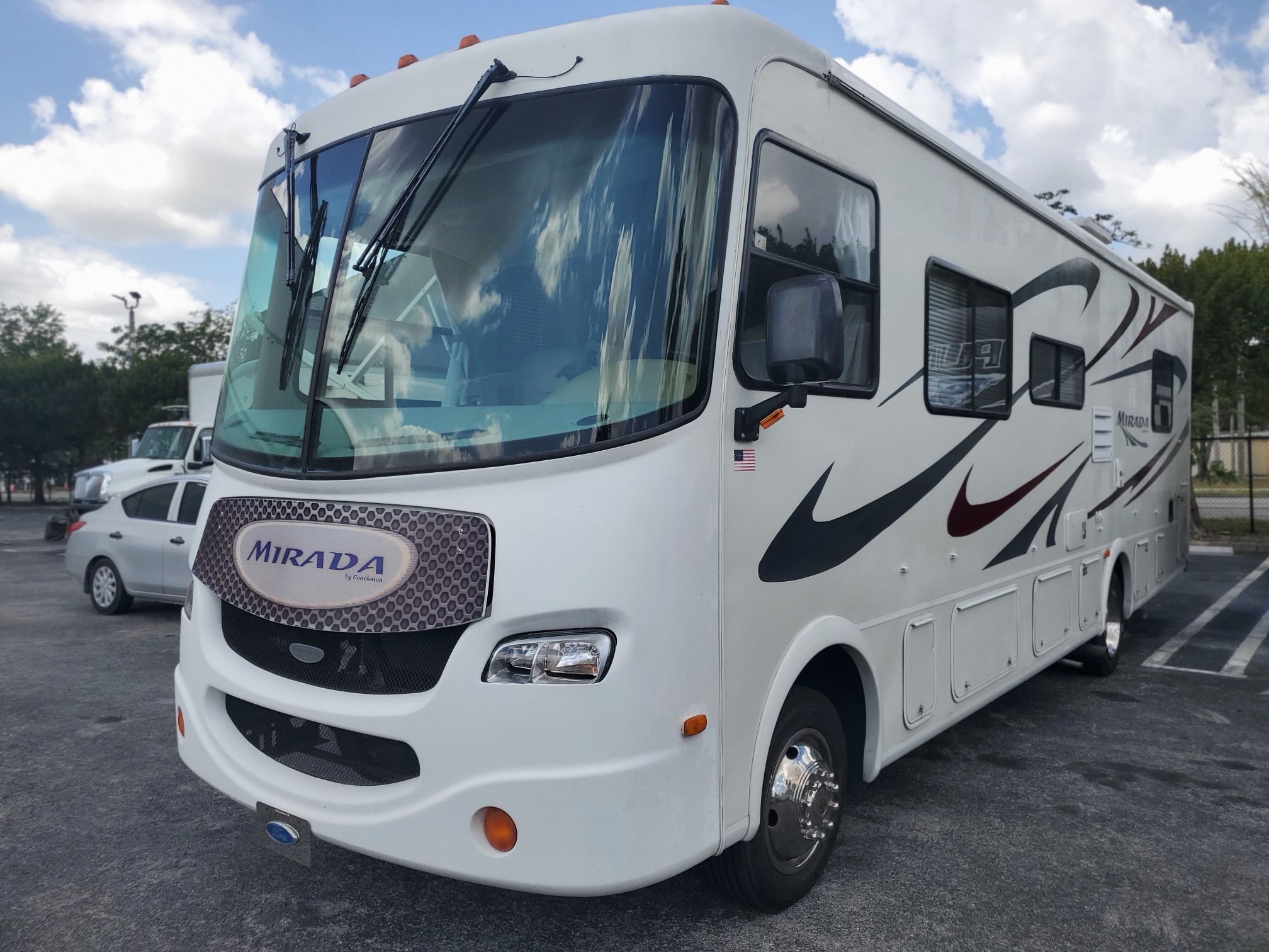 30 Ft Mirada Rv Ford V10 Triton for Sale in Miami, FL - OfferUp