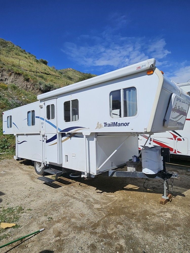 2004 Trailmanor Pop-up Camper for Sale in Canyon Country, CA - OfferUp