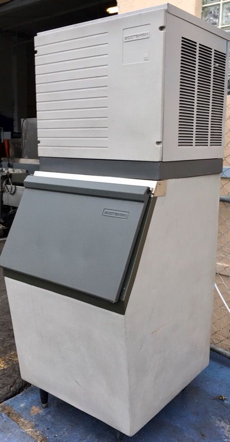 ICE MACHINE 500 POUND CAPACITY (free installation) for Sale in Fort ...