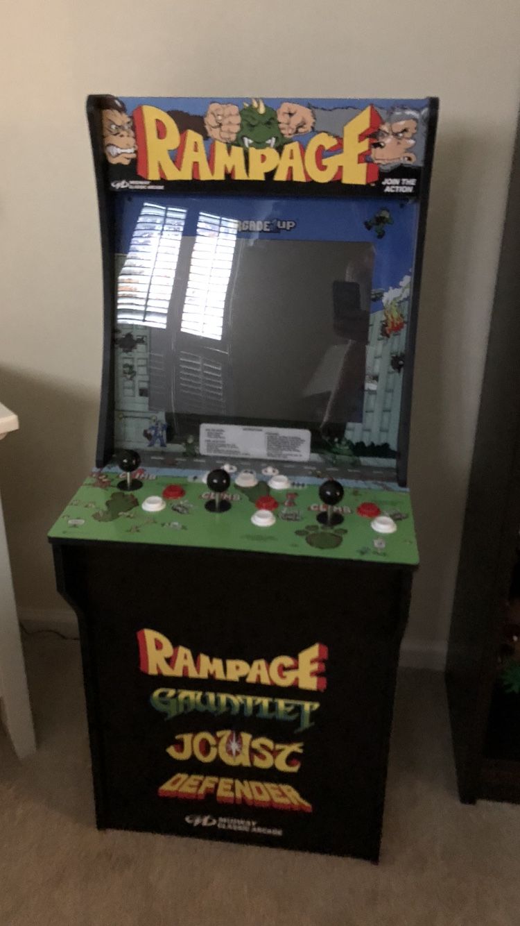 Arcade 1up Rampage Great Condition With Rare Deck Protector for Sale in ...