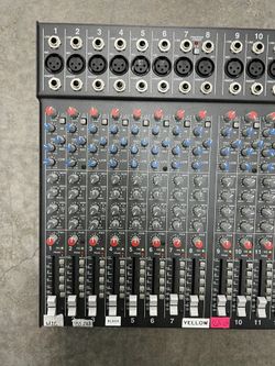 Carvin Concert Series 16 Channel c1644 Studio/Live Mixer for Sale in Los Angeles, CA - OfferUp