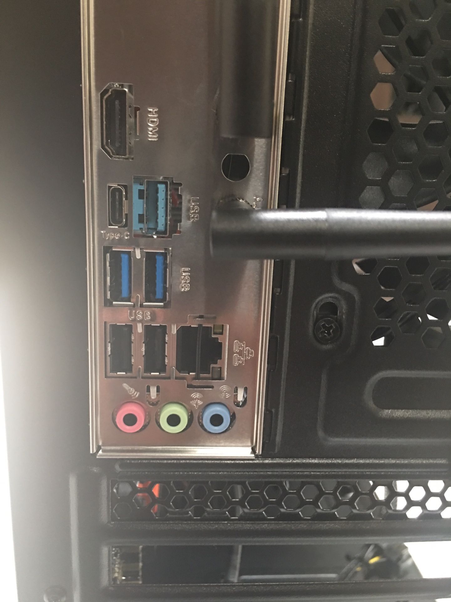 CyberPowerPC Onyxia Mid Tower Gaming Case w/ B360M Motherboard, CPU Air ...