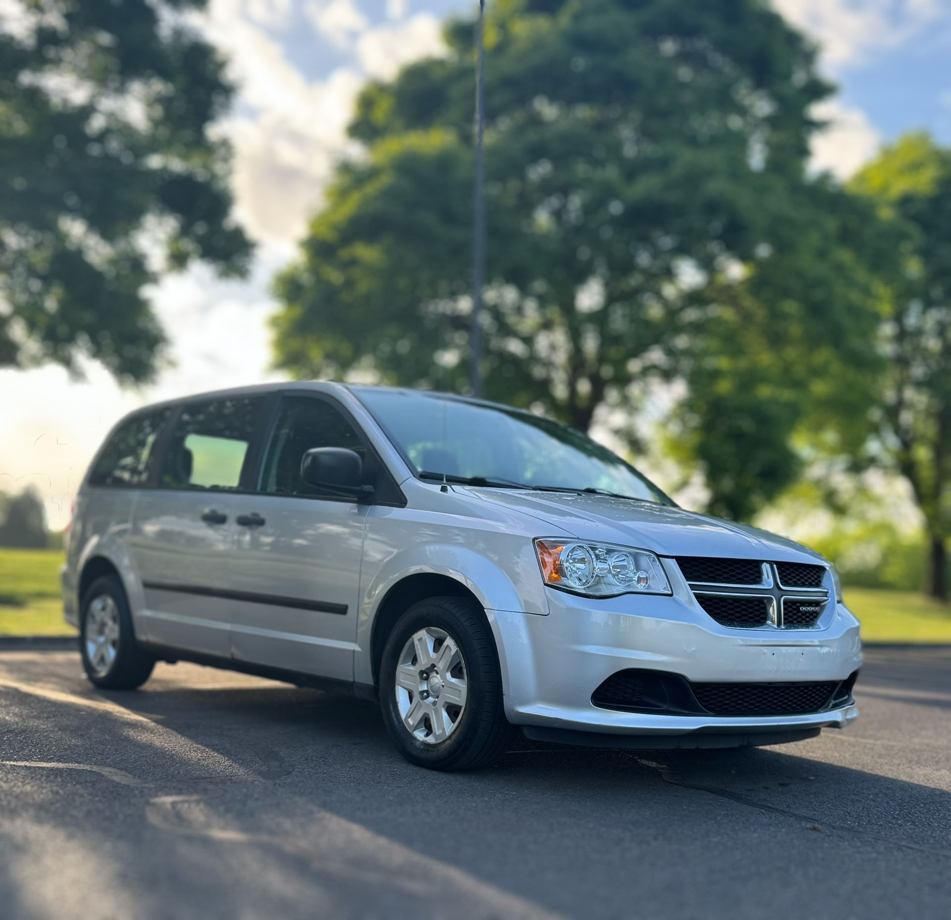 2012 Dodge Caravan/Grand Caravan for Sale in Wilsonville, OR - OfferUp