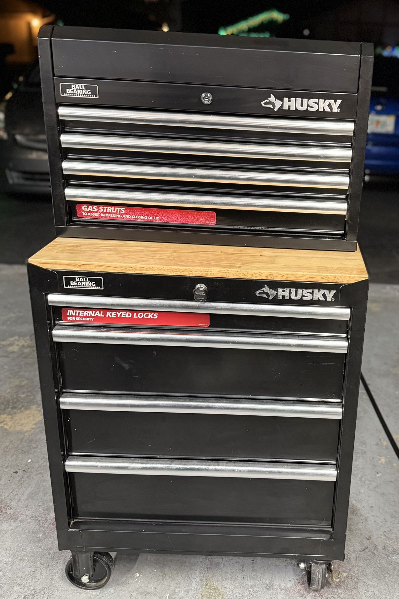 Husky Tool Chest Box for Sale in Pompano Beach, FL - OfferUp