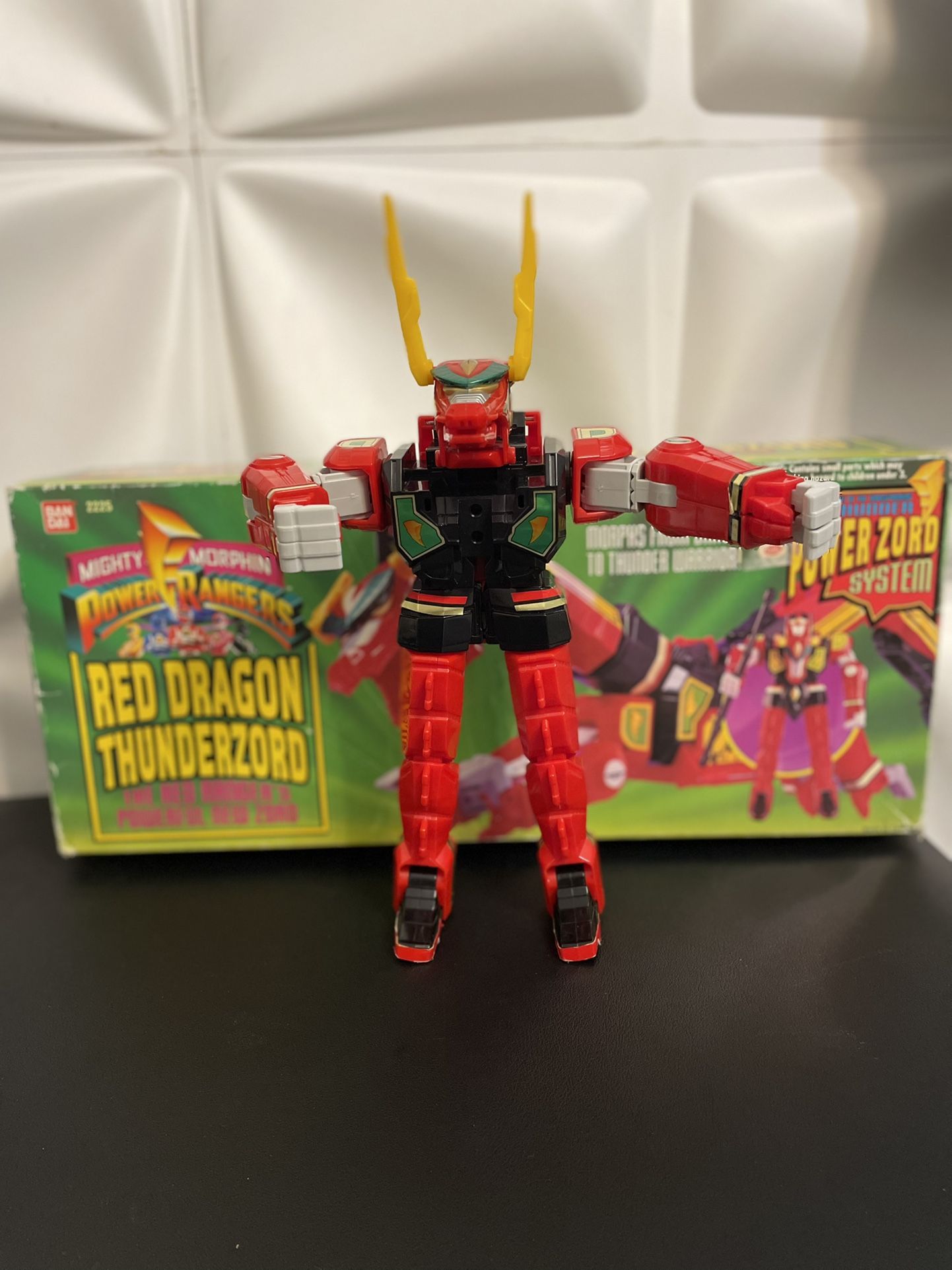 Mighty Morphin Power Rangers Red Dragon Thunderzord