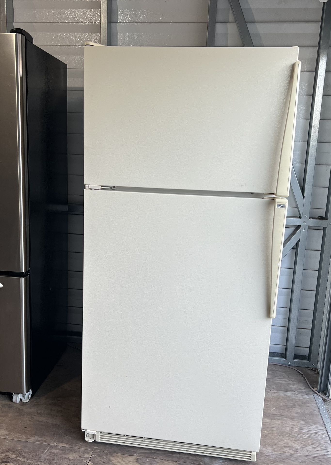Amana Fridge,beige Color for Sale in Plant City, FL - OfferUp