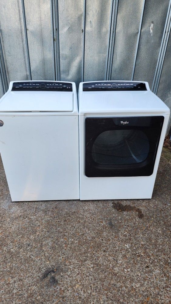 Whirlpool Washer And Dryer for Sale in Memphis, TN - OfferUp