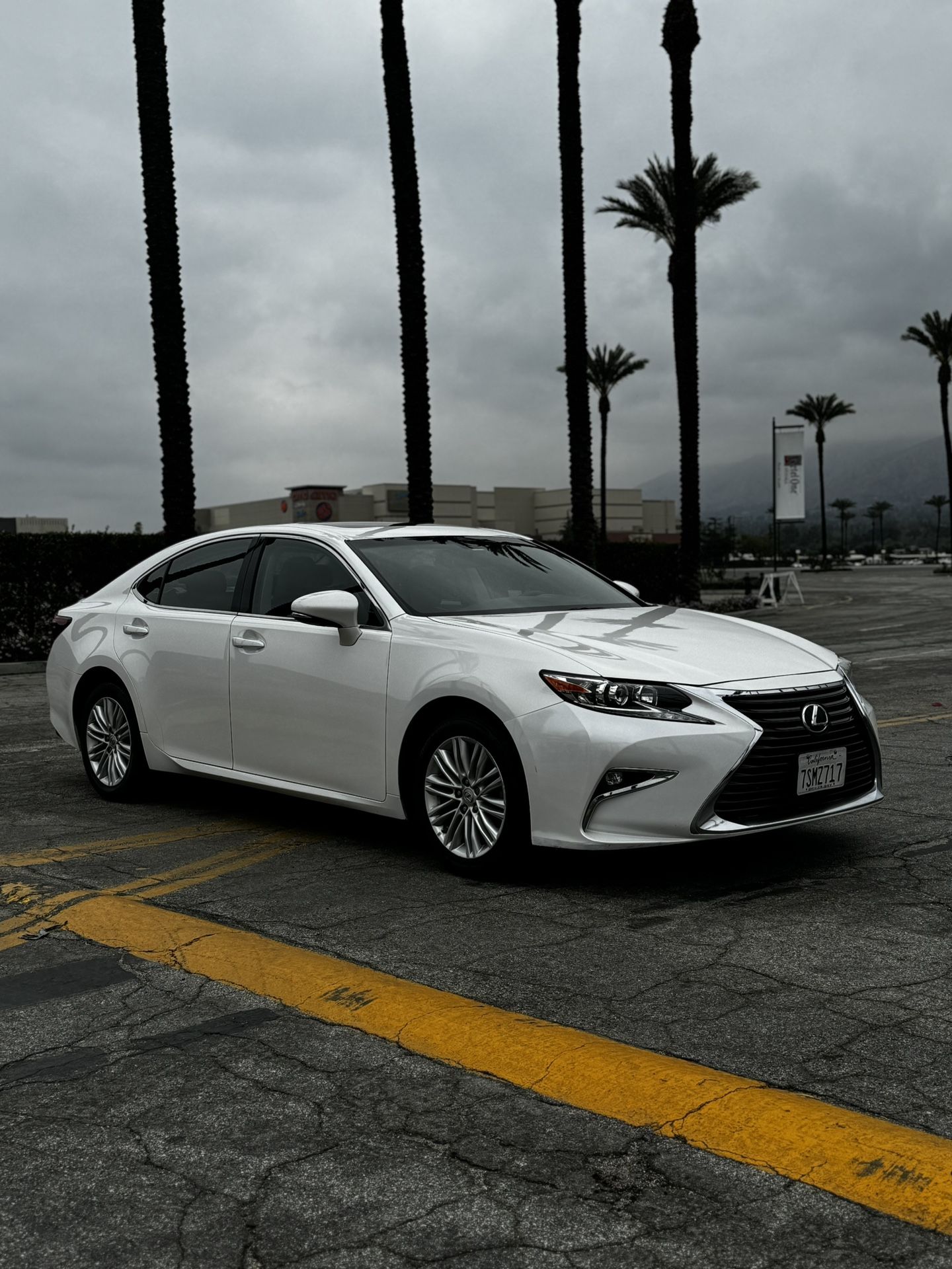 2016 Lexus ES 350 for Sale in Pasadena, CA - OfferUp