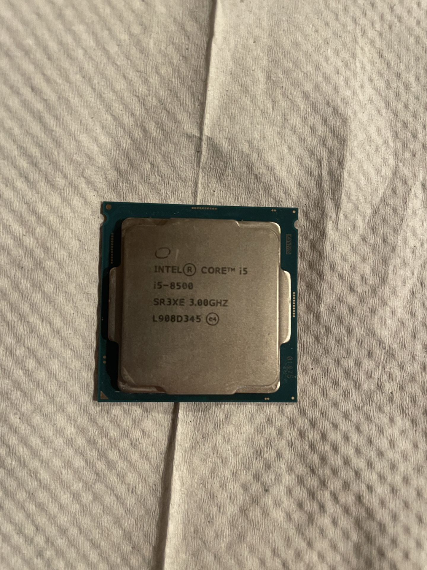 Intel i5 8500 cpu for Sale in Tacoma, WA - OfferUp