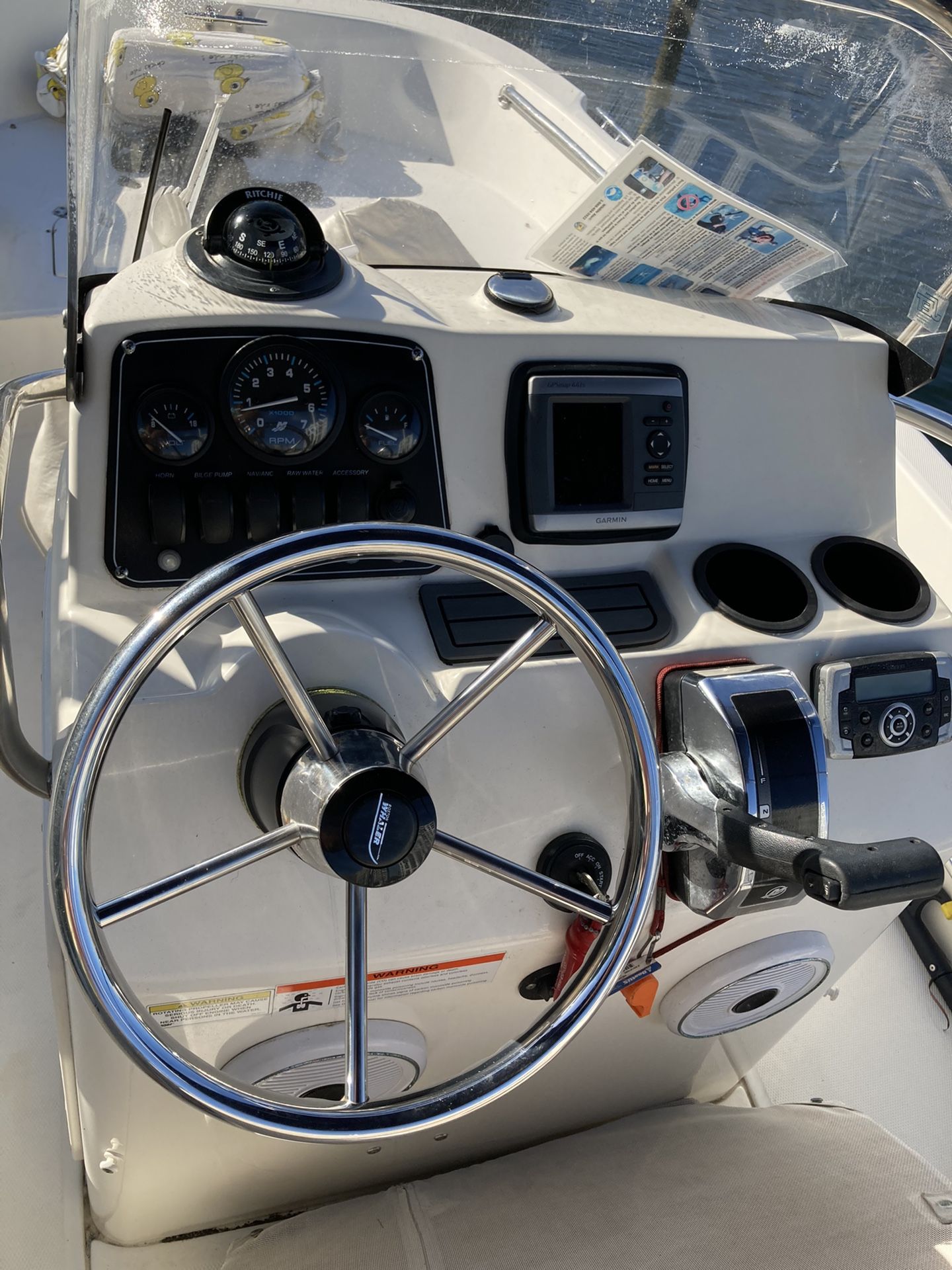 Boston Whaler 17 dauntless 2012 for Sale in Halndle Bch, FL - OfferUp