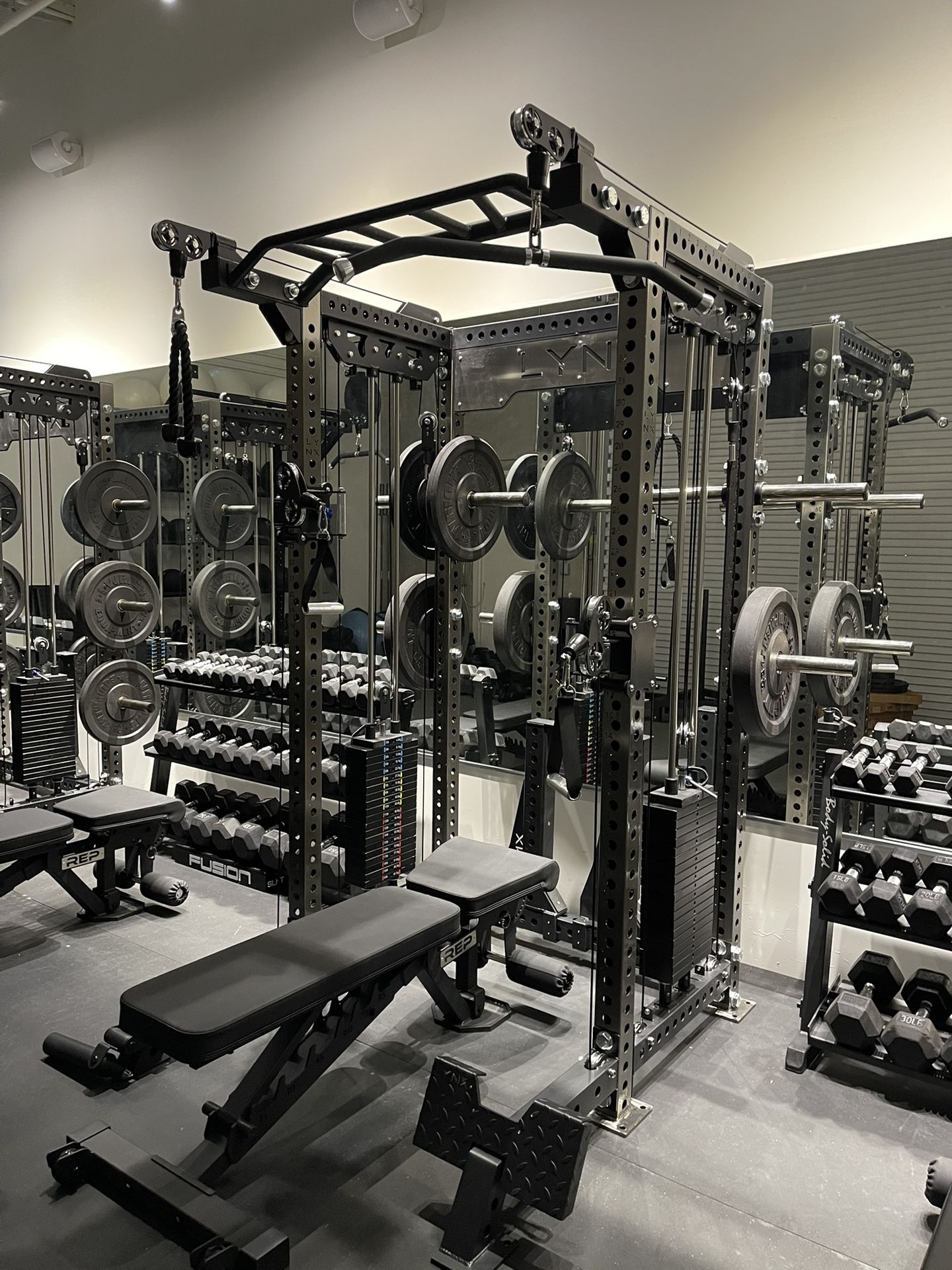 SQUAT RACKSMITH MACHINEWORKOUT GYM EQUIPMENT for Sale in Diamond Bar ...