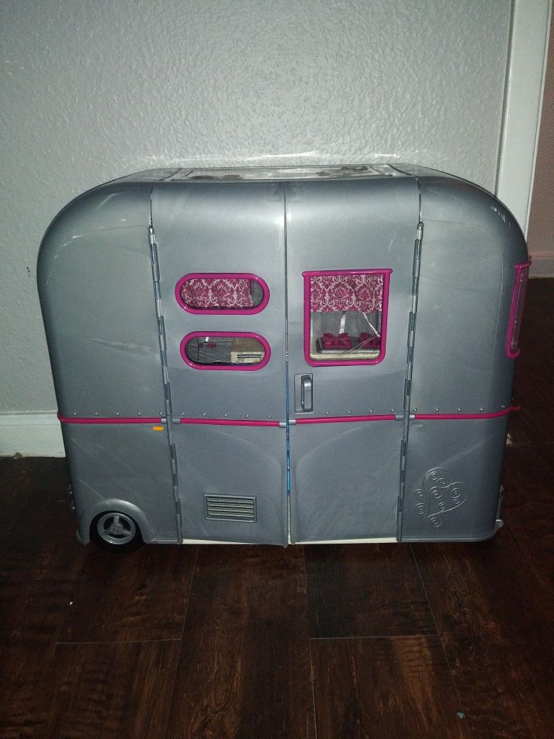 My generation doll camper!!! for Sale in Houston, TX - OfferUp