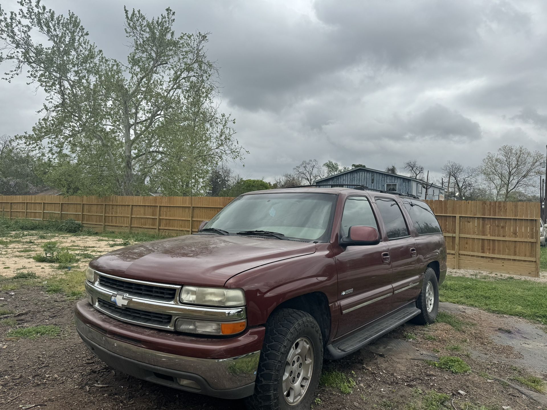 2000 Chevrolet Suburban for Sale in Houston, TX - OfferUp