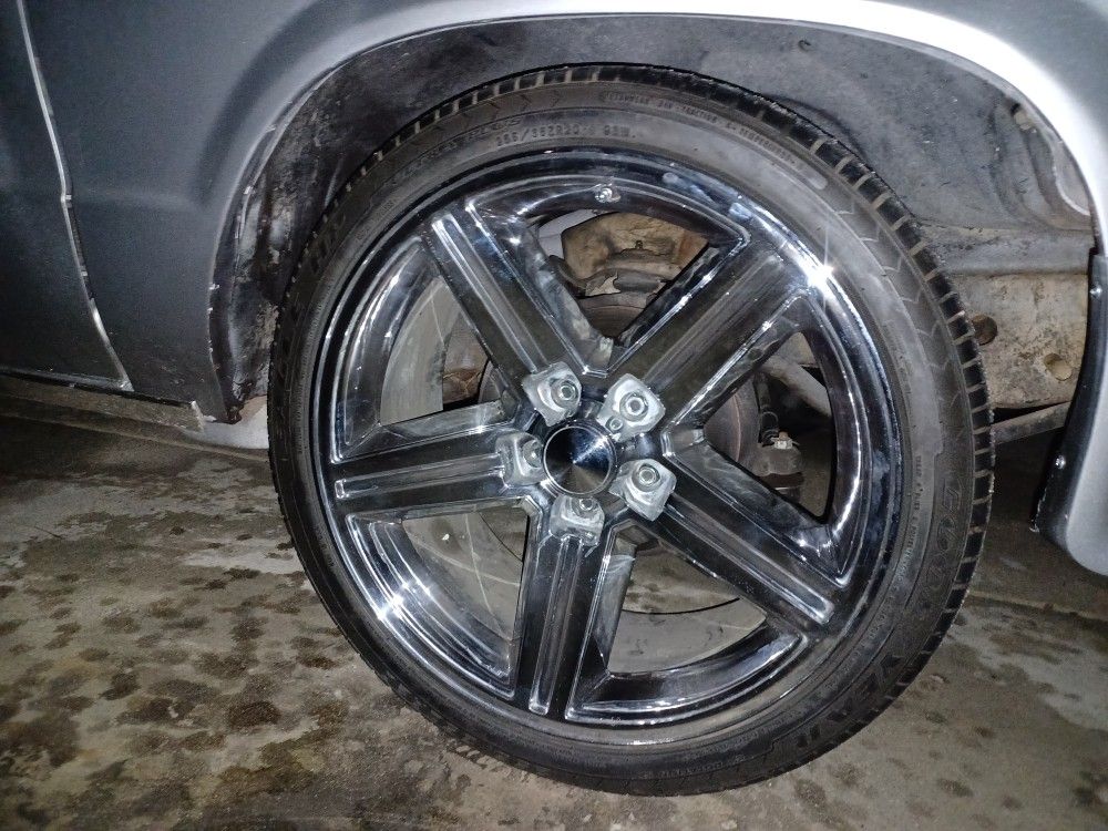 20 Inch Irocs With Tires 5x120/trade for Sale in Corona, CA - OfferUp