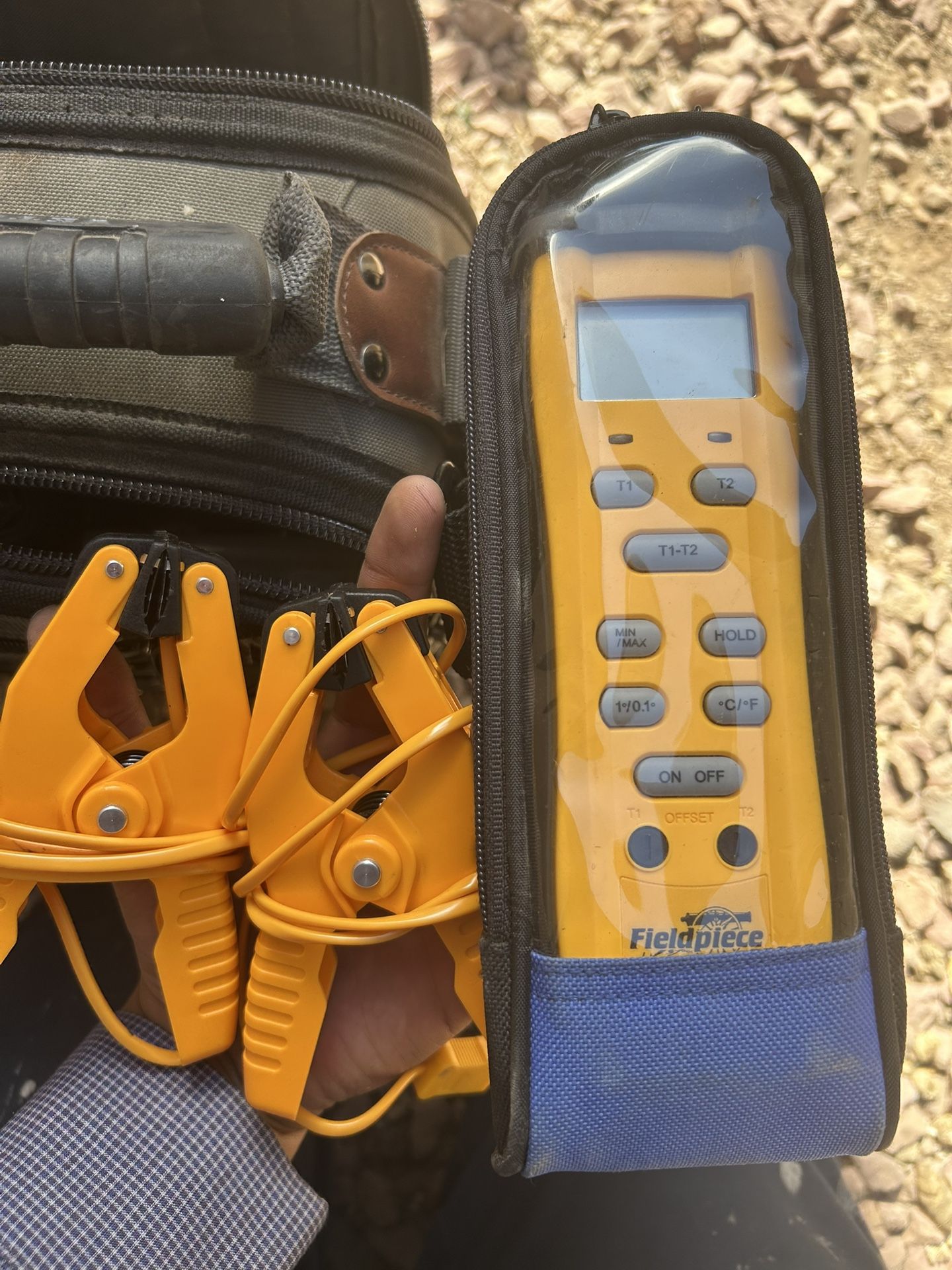 Fieldpiece ST4 Dual Temperature Meter W/ 2 Clamps for Sale in Glendale ...