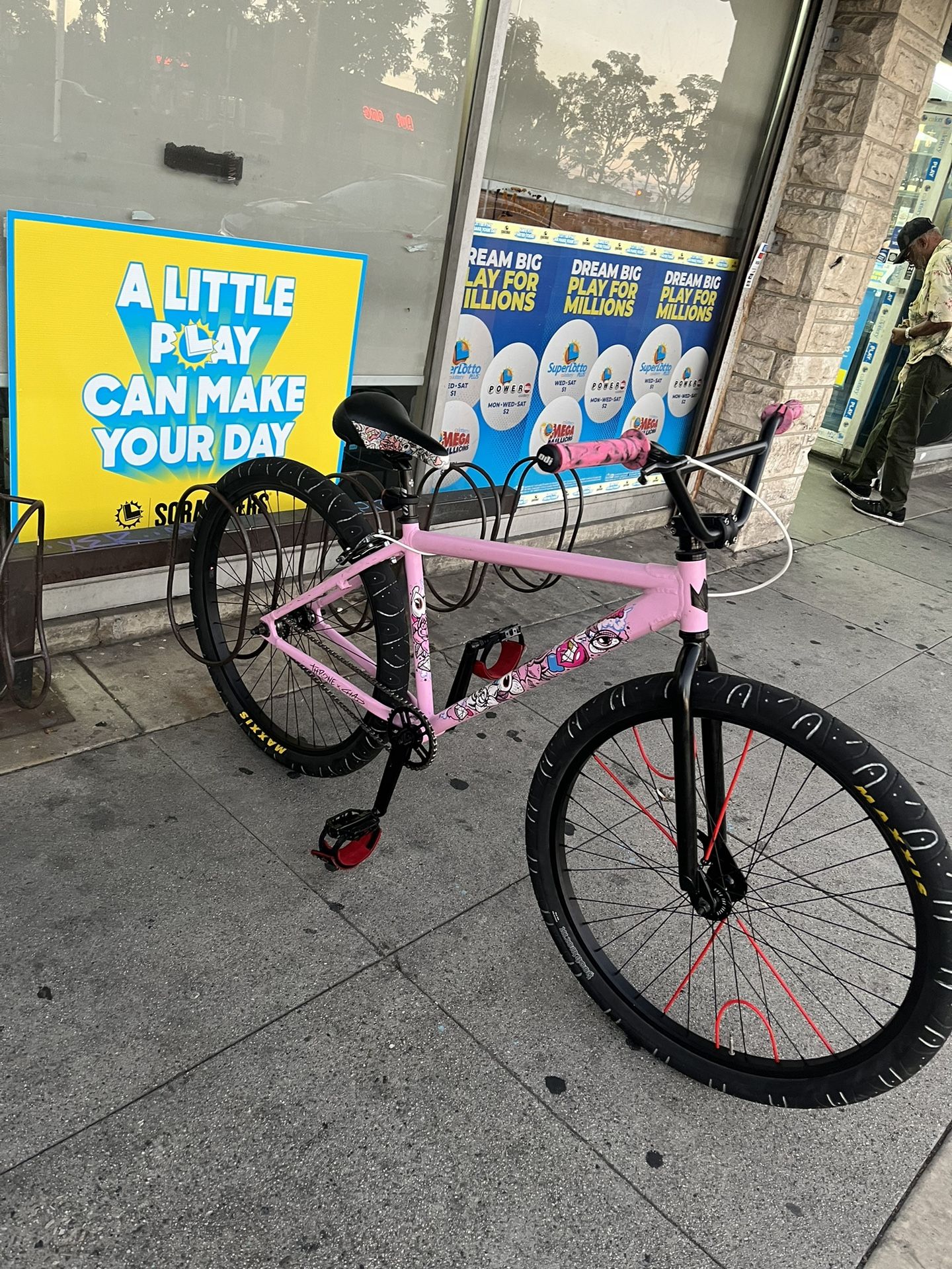Throne Goon Pink Chad 29er for Sale in Inglewood, CA - OfferUp
