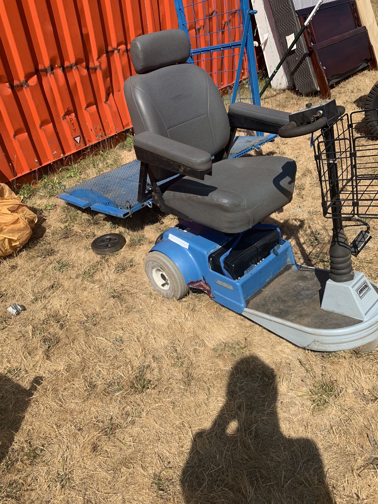 Mobility Chair And Transporter for Sale in Vancouver, WA - OfferUp